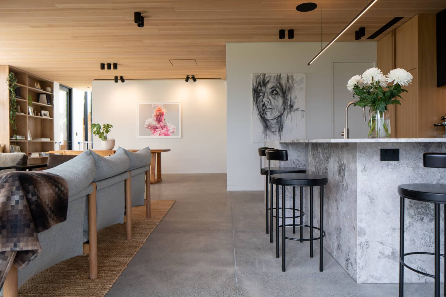 Quiet Elegance - Peter Fell