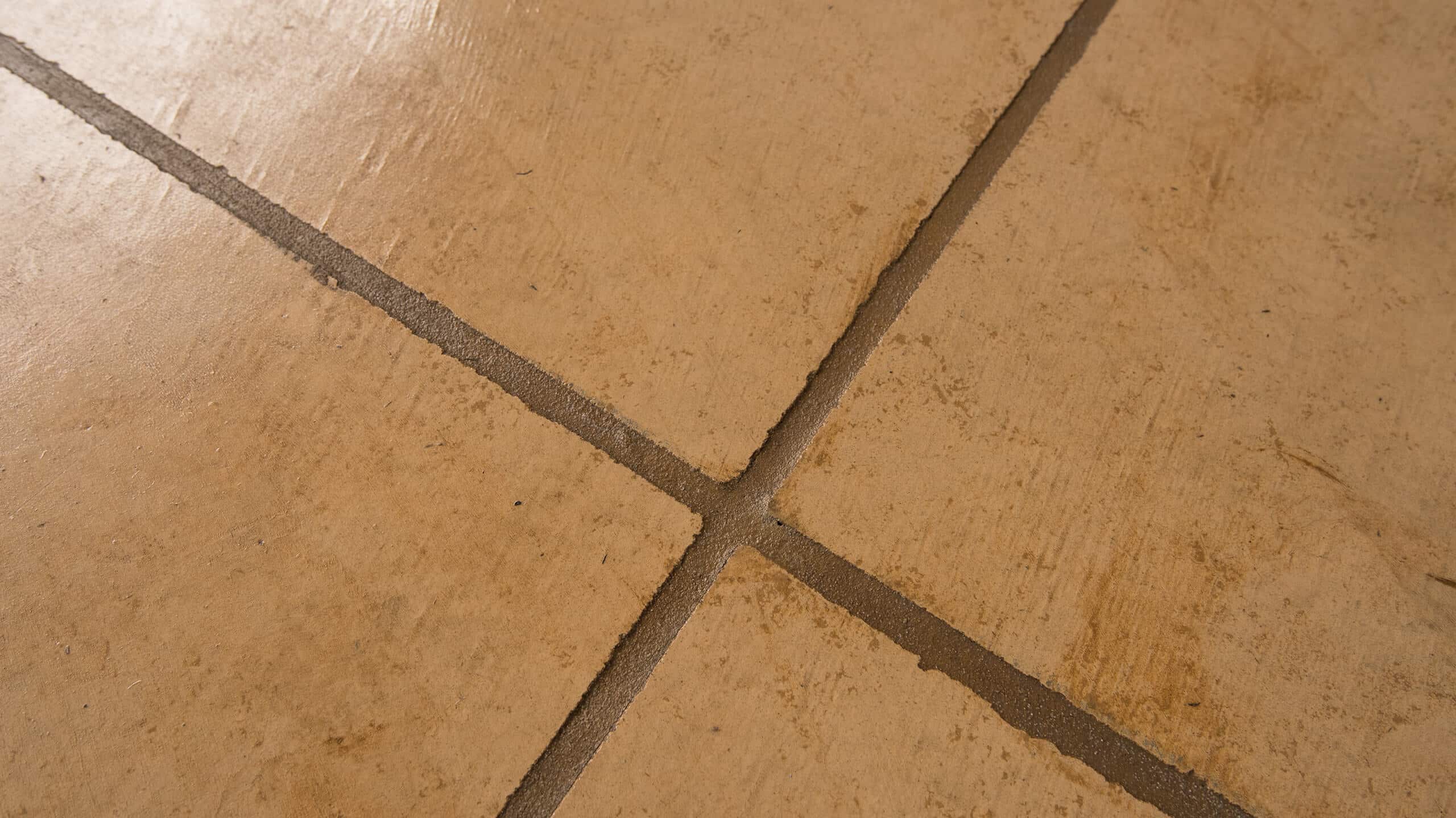 Grout for filling concrete cuts - Peter Fell